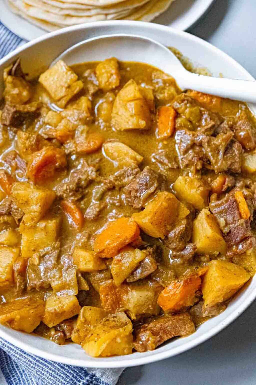 Easy Instant Pot Beef Curry - Cristina's Kitchen
